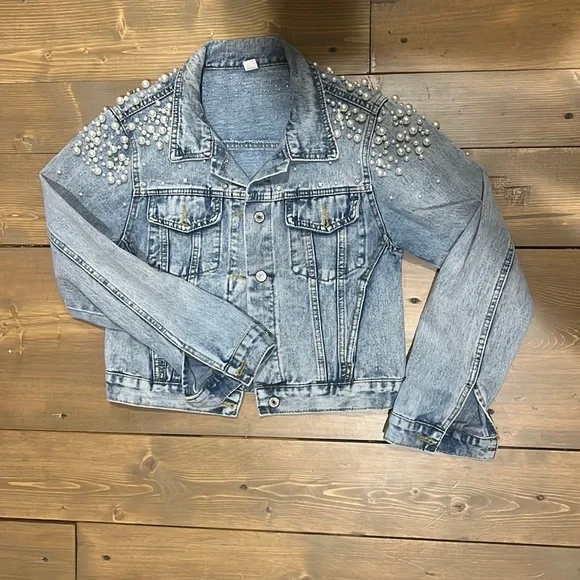 Kedera Womens Embroidered Rivet Pearl Short Denim Jacket Coat Blue